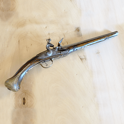 10 Common Family Heirloom Examples